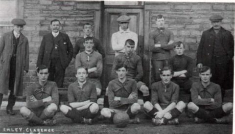 Emley rise to the Yorkshire League | Emley AFC History